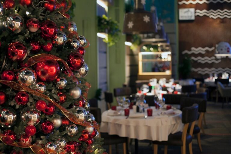 20 Festive Christmas Restaurant Promotion Ideas for 2024GloriaFood Blog
