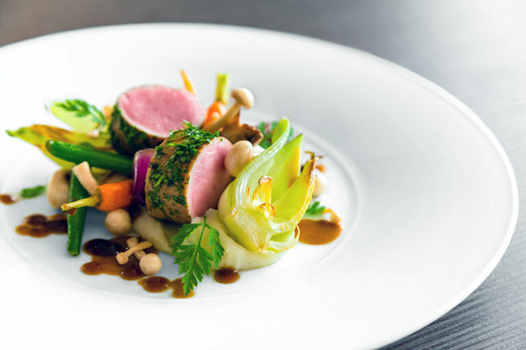 12 Fall Menu Ideas for Restaurants: Go Seasonal to Attract More Clients