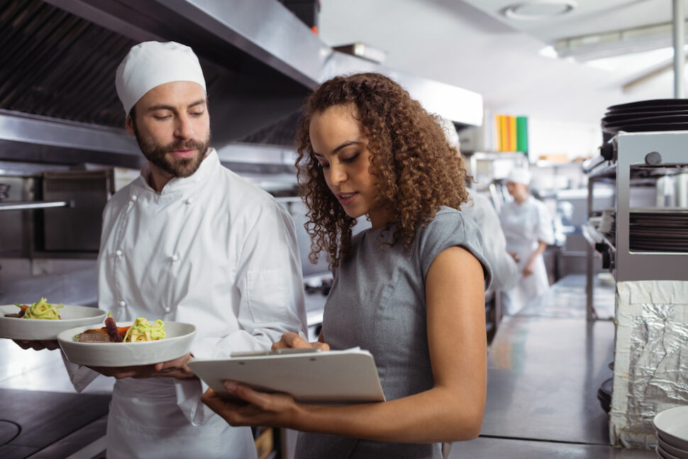 10 Practical Restaurant Kitchen Rules and Regulations for Staff to ...