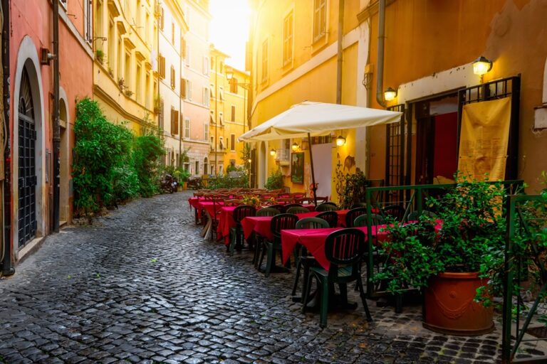 10 Restaurant Amenities That Will Enhance Customer Experience