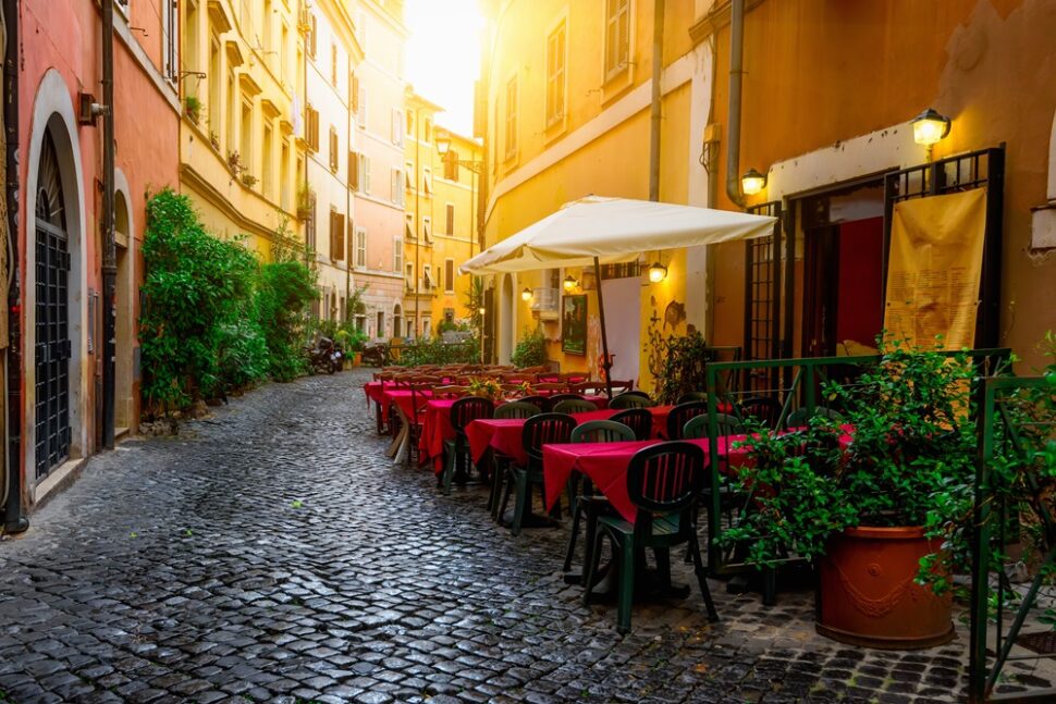 10 Restaurant Amenities That Will Enhance Customer Experience